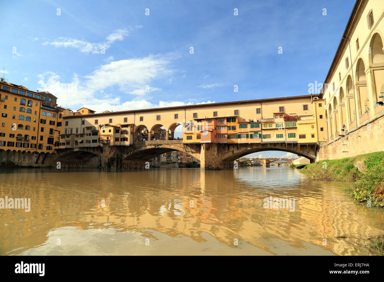 Ponte Vecchio bridge, Florence Stock Photo - Alamy Ponte Vecchio bridge, Florence Stock Photo - Alamy