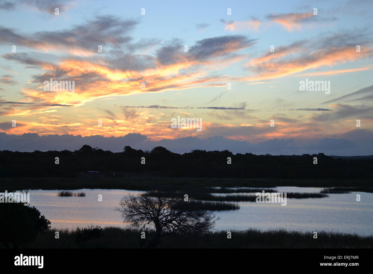 Orange dam hi-res stock photography and images - Alamy