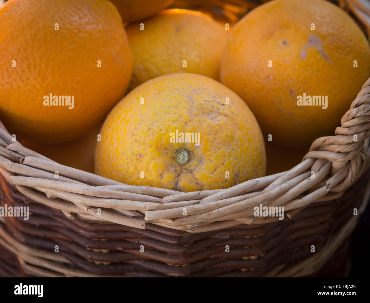 Gathered oranges hi-res stock photography and images - Alamy
