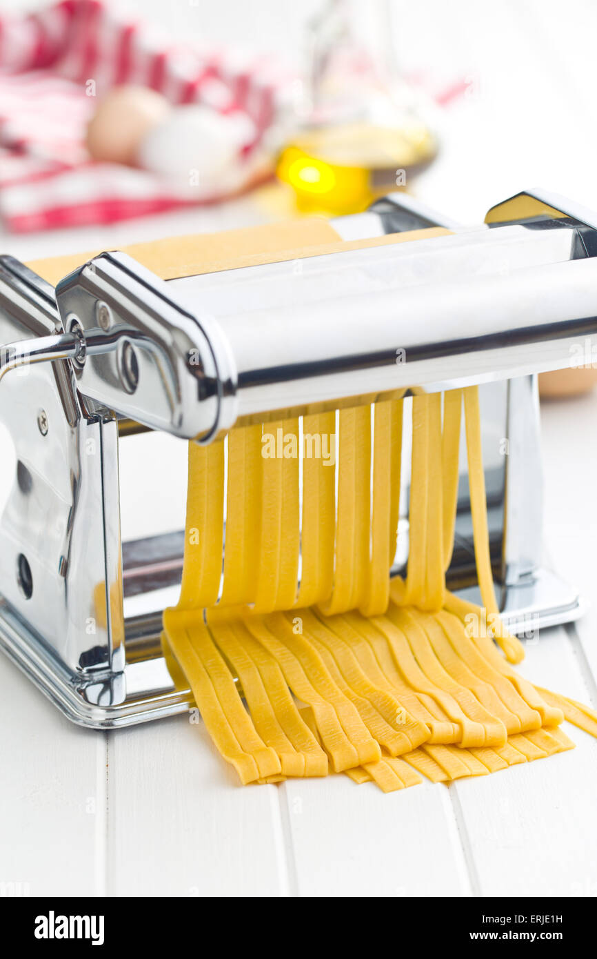 Noodle maker machine hi-res stock photography and images - Alamy