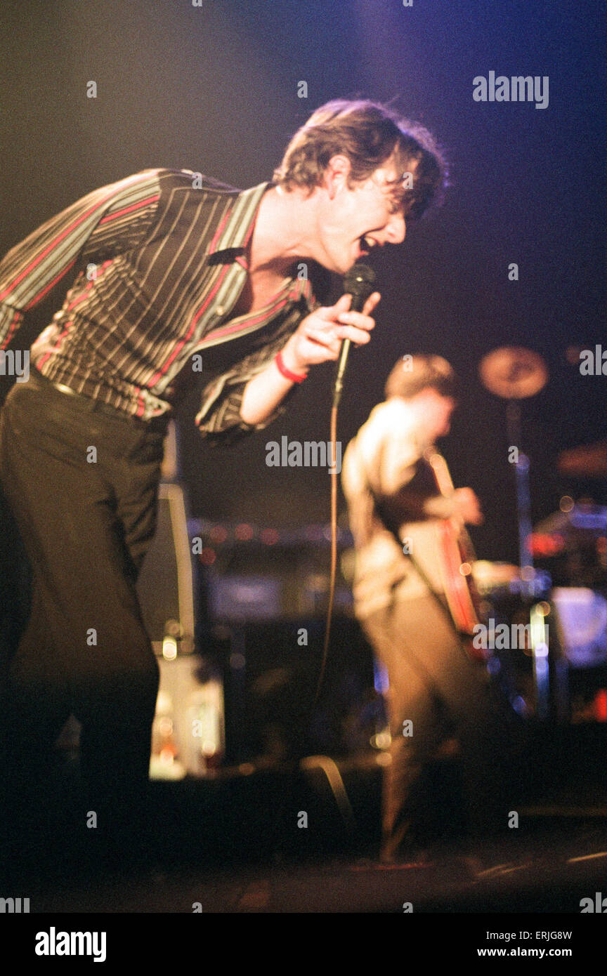 Pulp play the Clickimin Centre, Shetland, 13th August 1996. Lead Singer ...