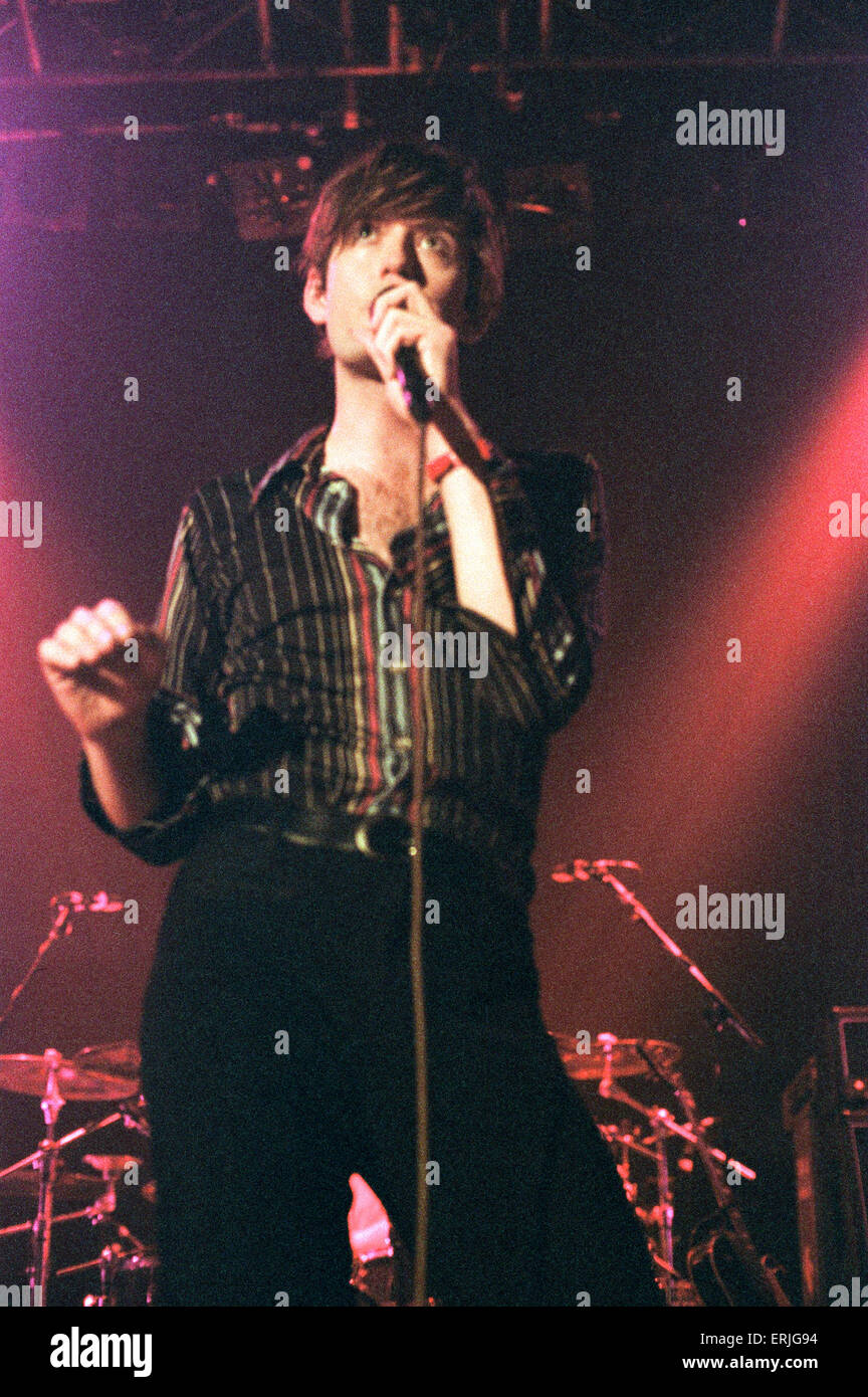 Pulp play the Clickimin Centre, Shetland, 13th August 1996. Lead Singer ...