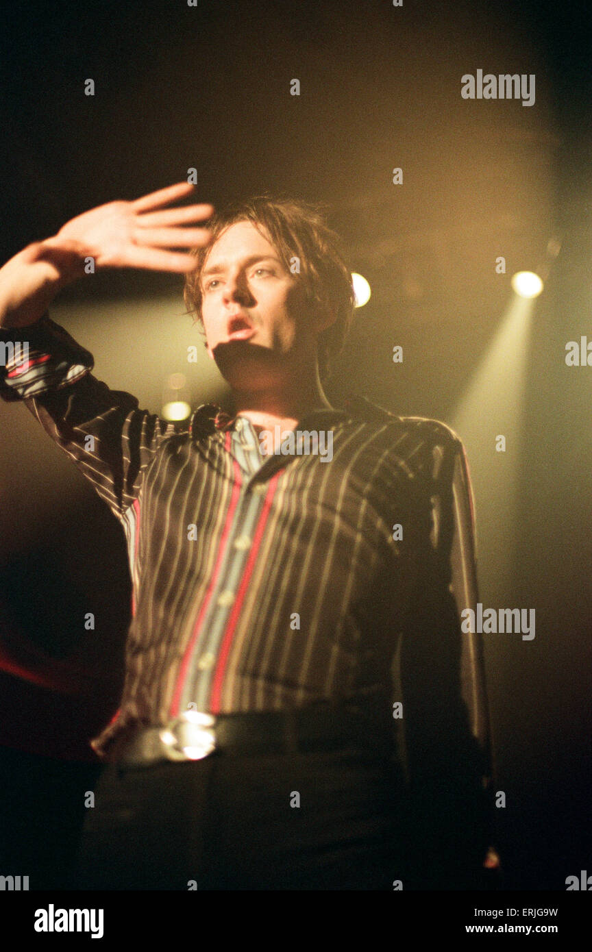 Jarvis Cocker 1996 High Resolution Stock Photography and Images - Alamy