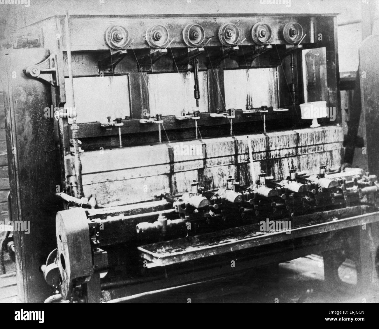 Courtaulds textiles hi-res stock photography and images - Alamy