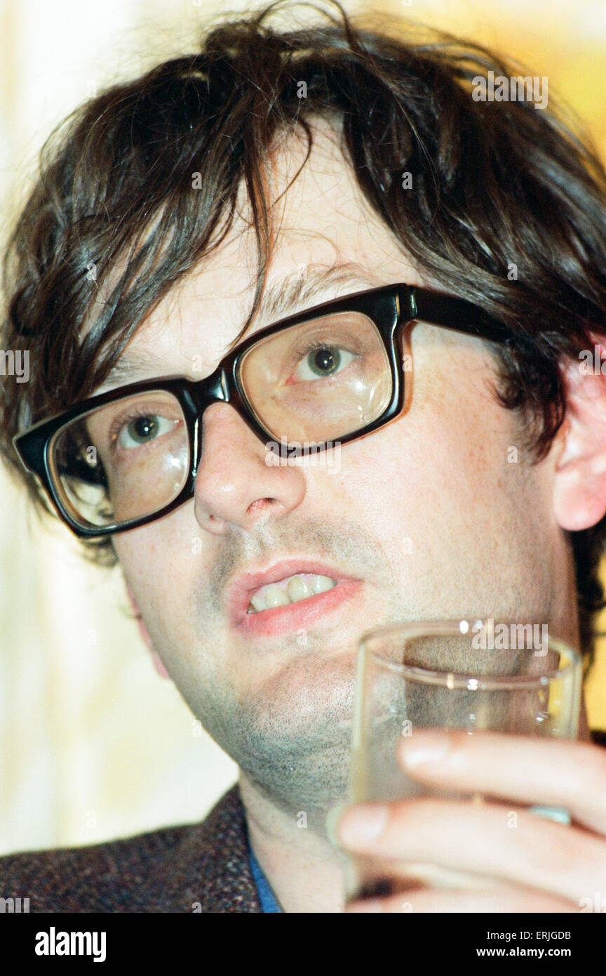 Jarvis cocker 1996 hi-res stock photography and images - Alamy
