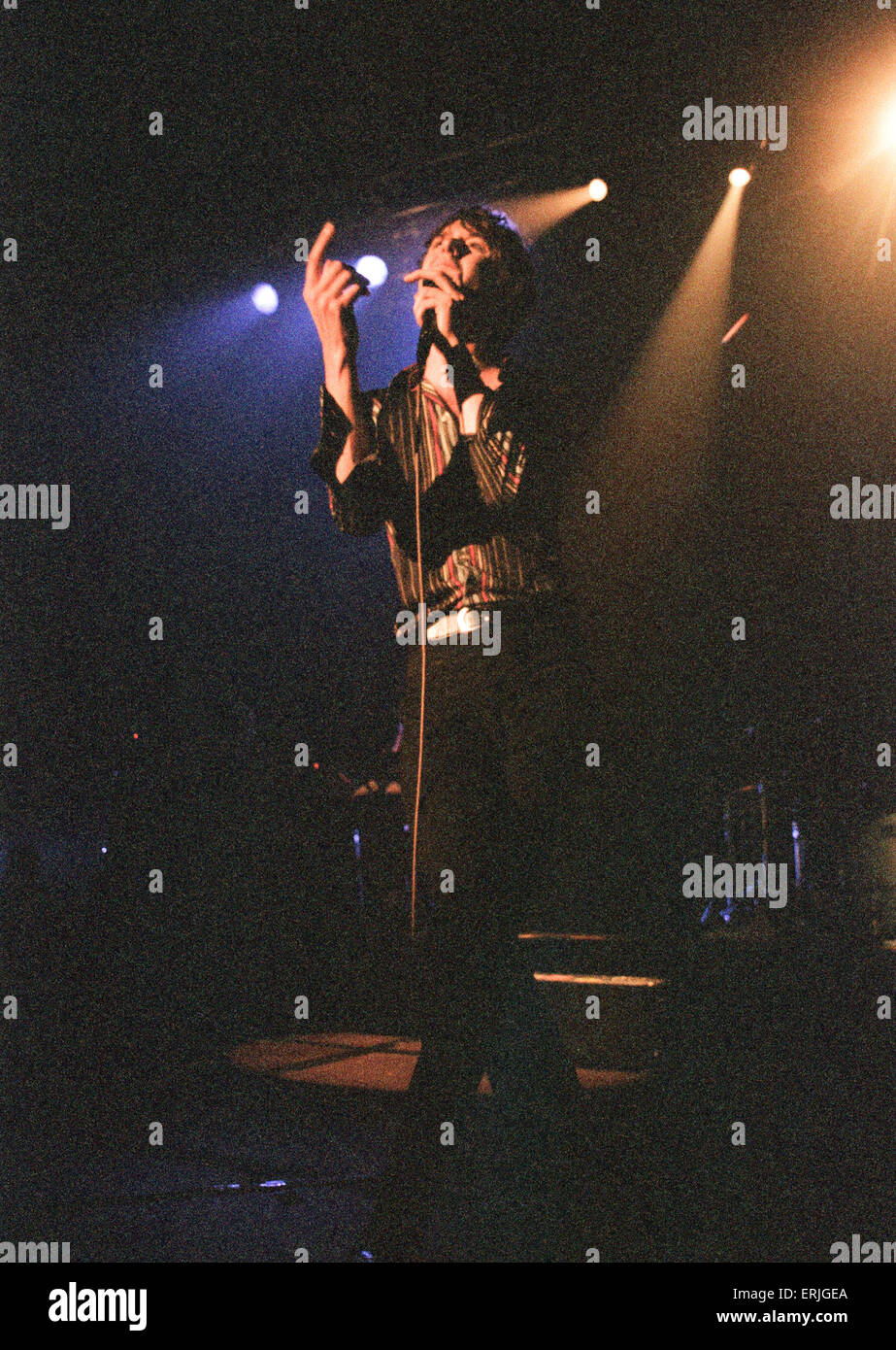 Pulp play the Clickimin Centre, Shetland, 13th August 1996. Lead Singer ...