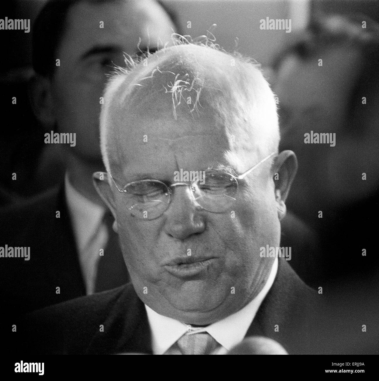 Soviet premier nikita khrushchev in Black and White Stock Photos ...