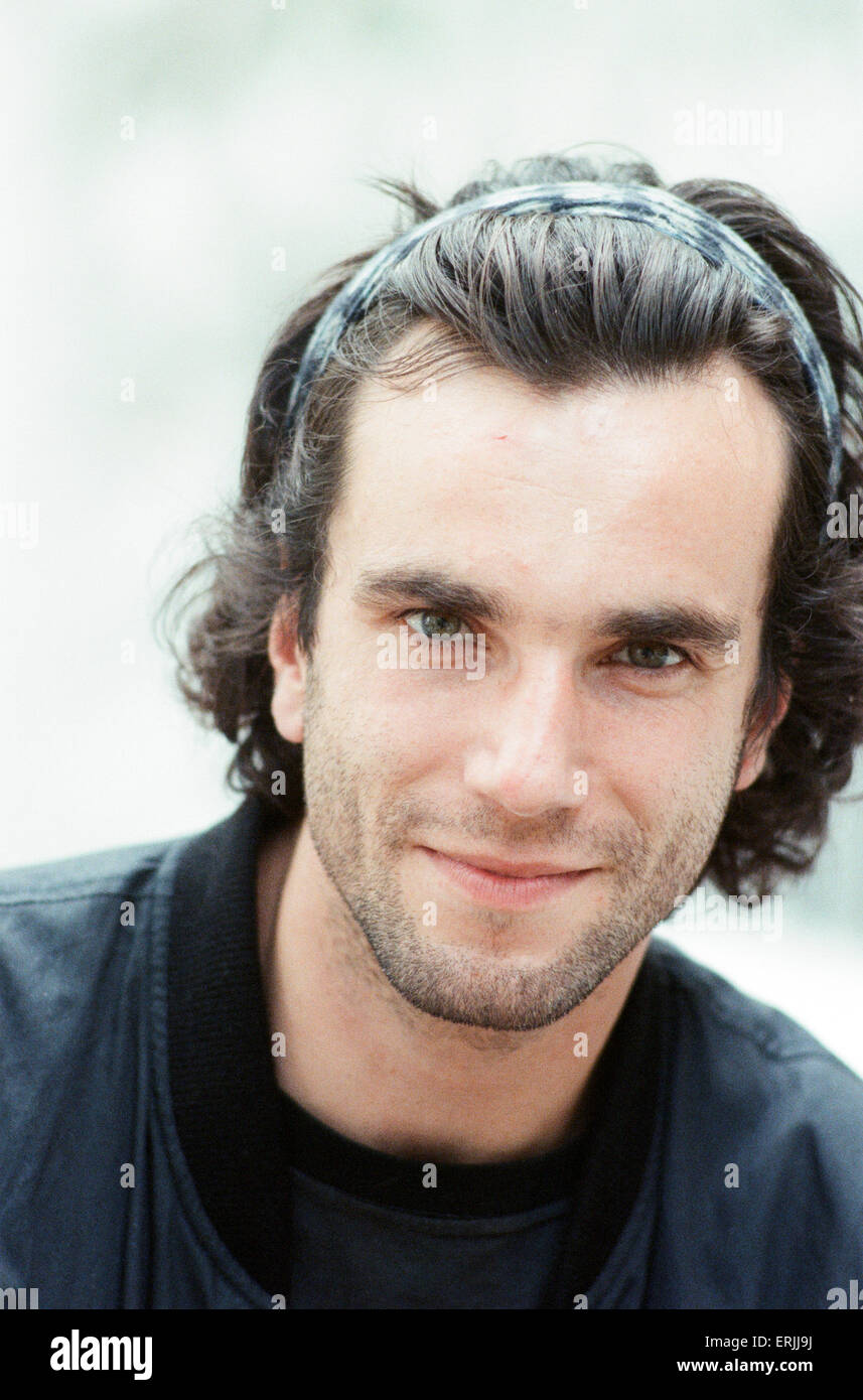 Daniel Lewis's Instagram, Twitter & Facebook on IDCrawl