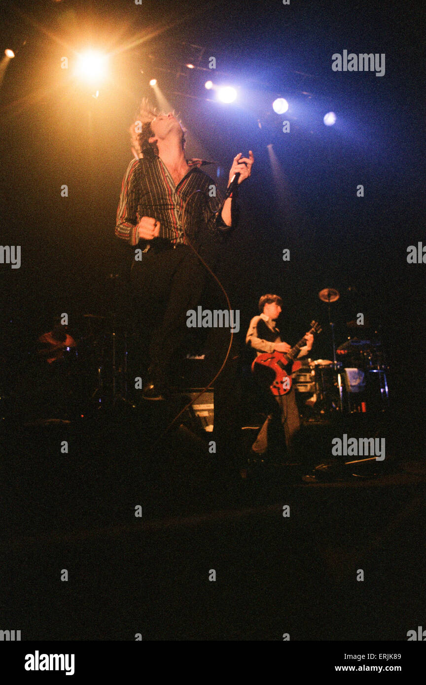 Pulp play the Clickimin Centre, Shetland, 13th August 1996. Lead Singer ...