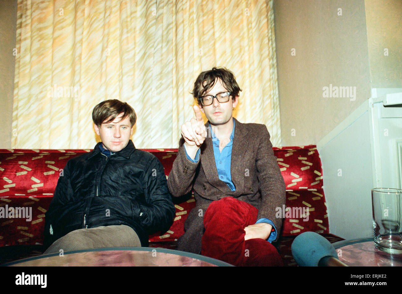 Pulp play the Clickimin Centre, Shetland, 13th August 1996. Lead Singer ...