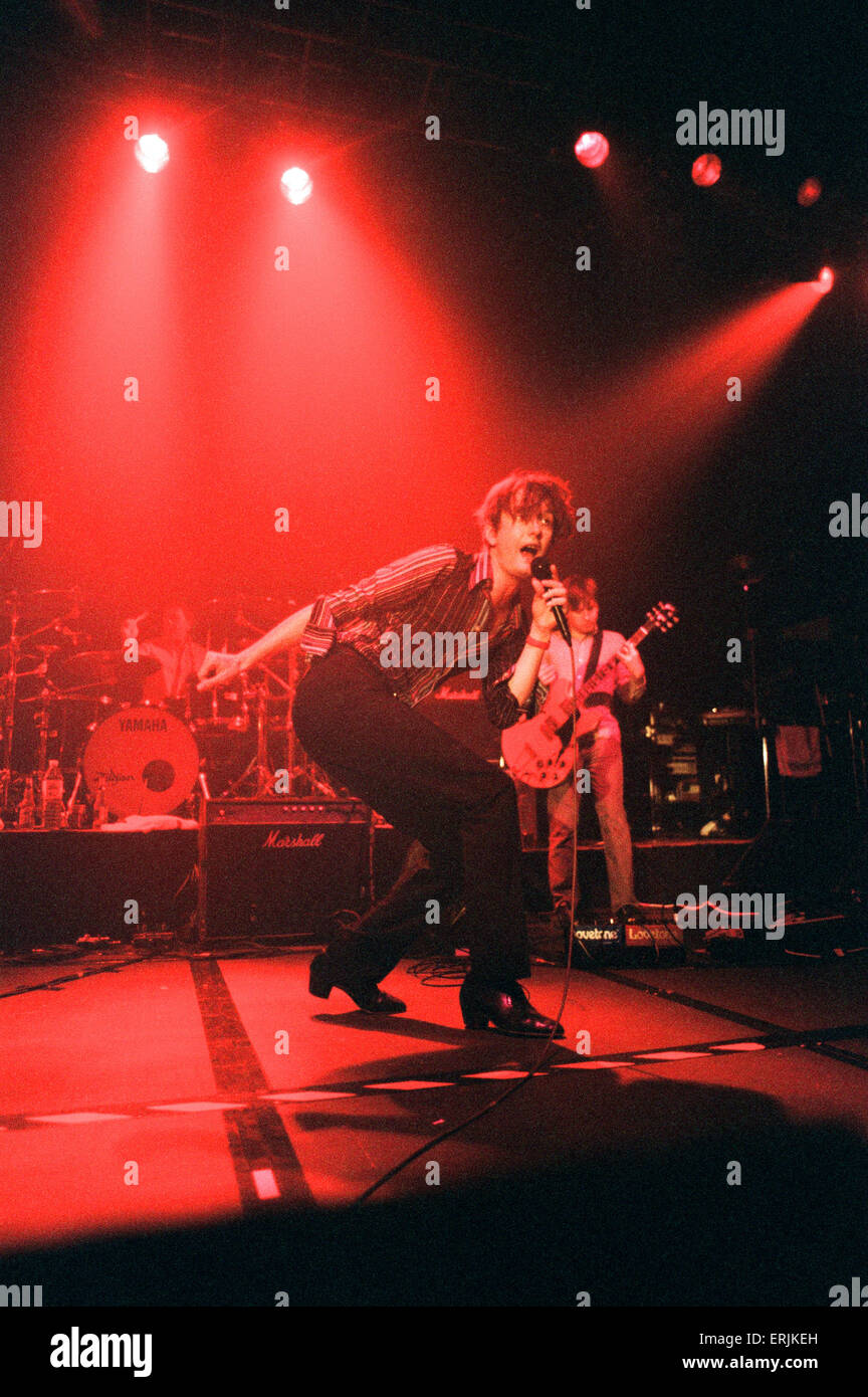 Pulp play the Clickimin Centre, Shetland, 13th August 1996. Lead Singer ...