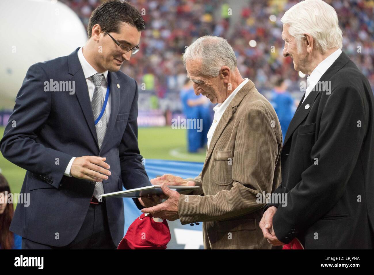 President of romanian football federation hi-res stock photography and ...
