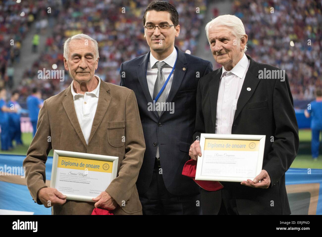 Romania football federation hi-res stock photography and images - Alamy