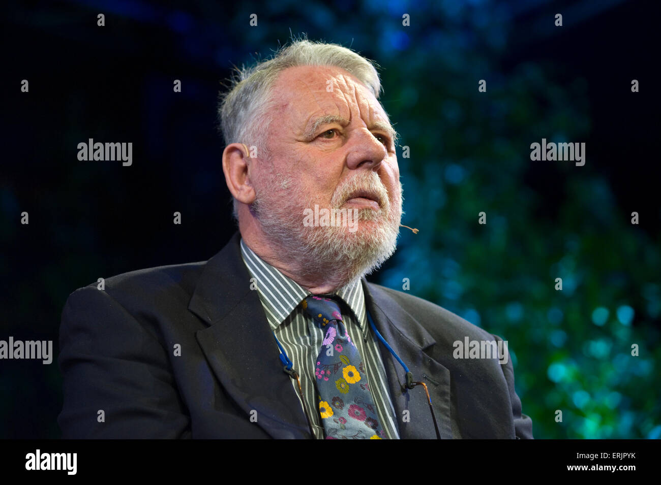 Terry waite on stage hi-res stock photography and images - Alamy