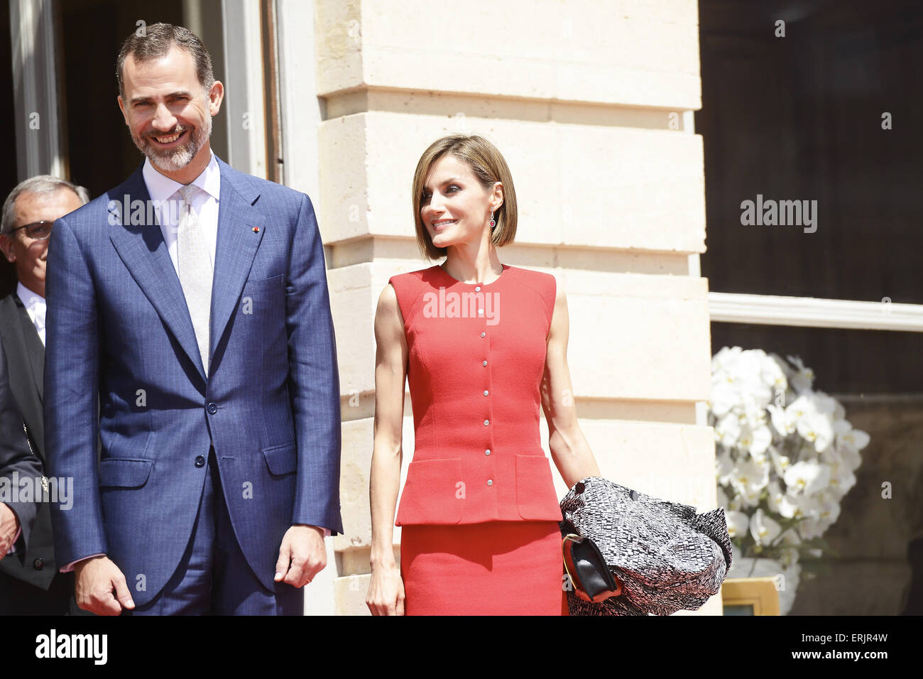 Paris, Spain. 3rd June, 2015. King Felipe VI of Spain and Queen Letizia ...