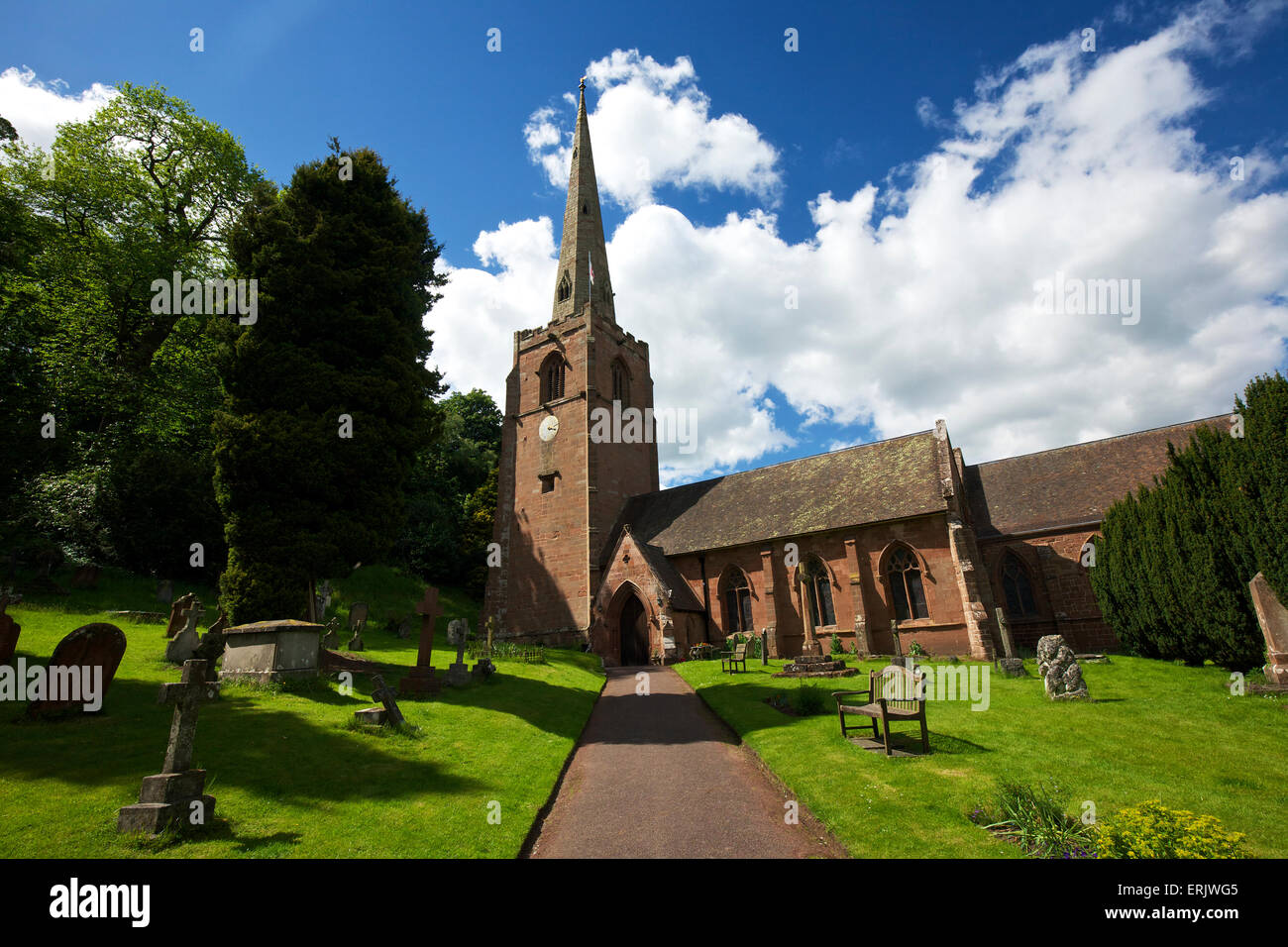 Worfield church hi-res stock photography and images - Alamy