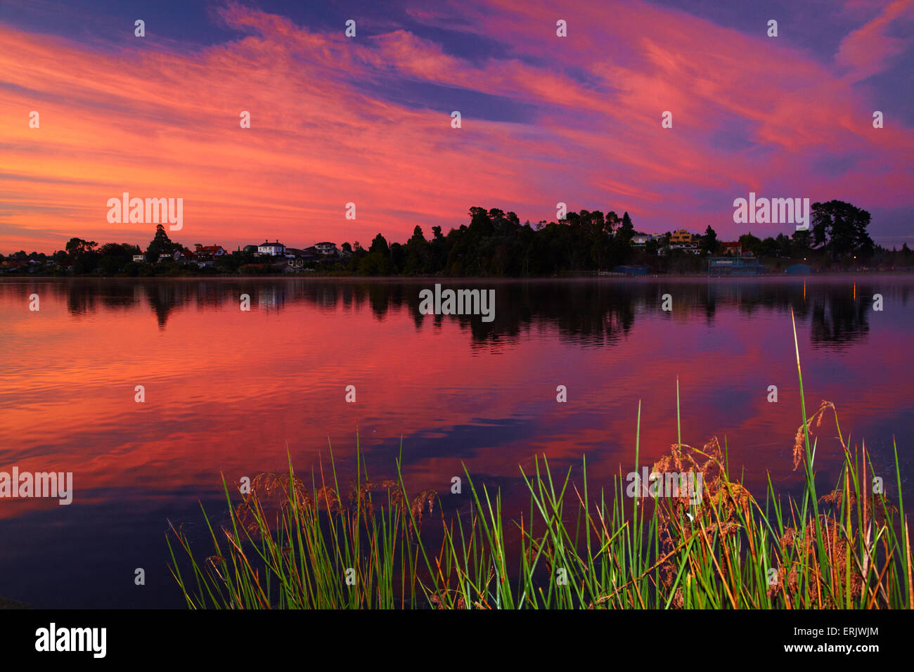 Sunrise over Lake Rotoroa, Hamilton, Waikato, North Island, New Zealand ...