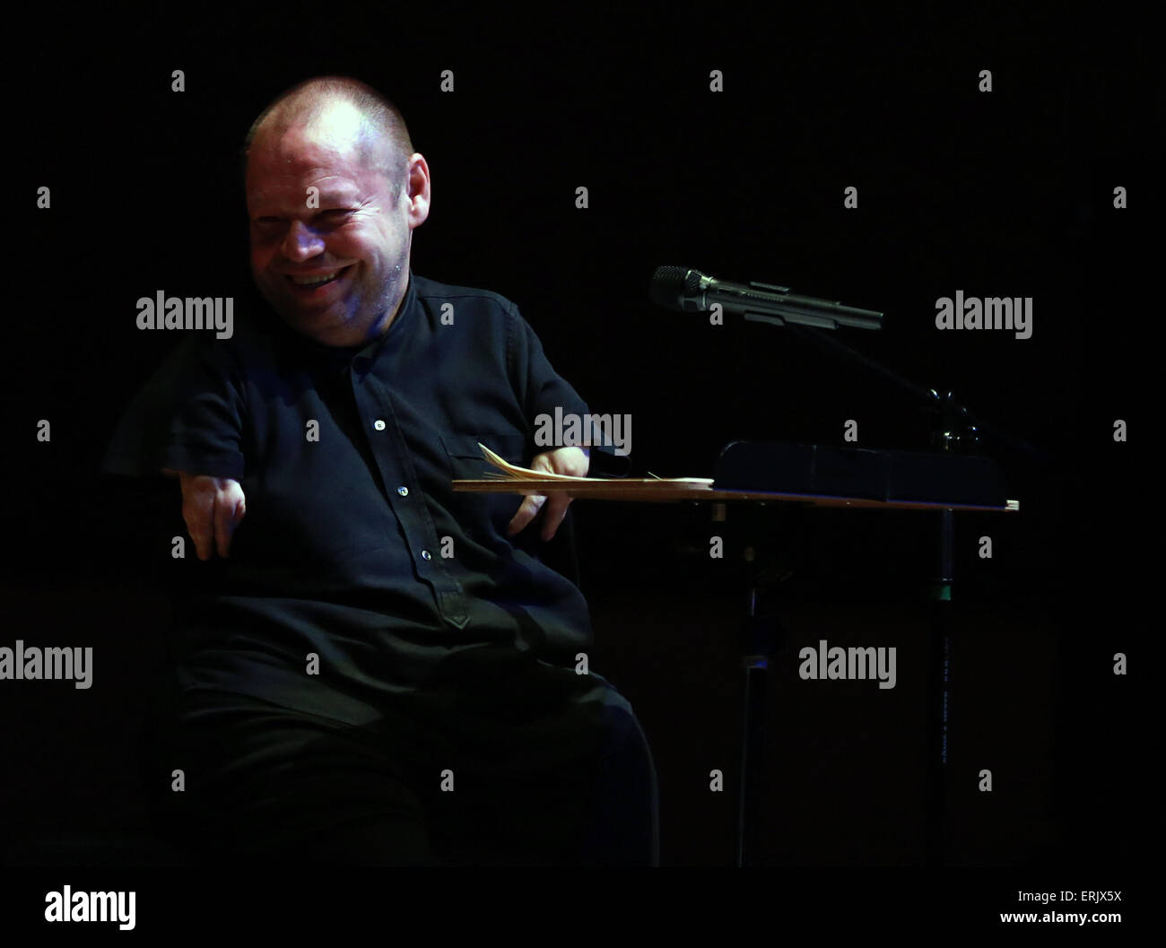 German bass baritone hi-res stock photography and images - Alamy