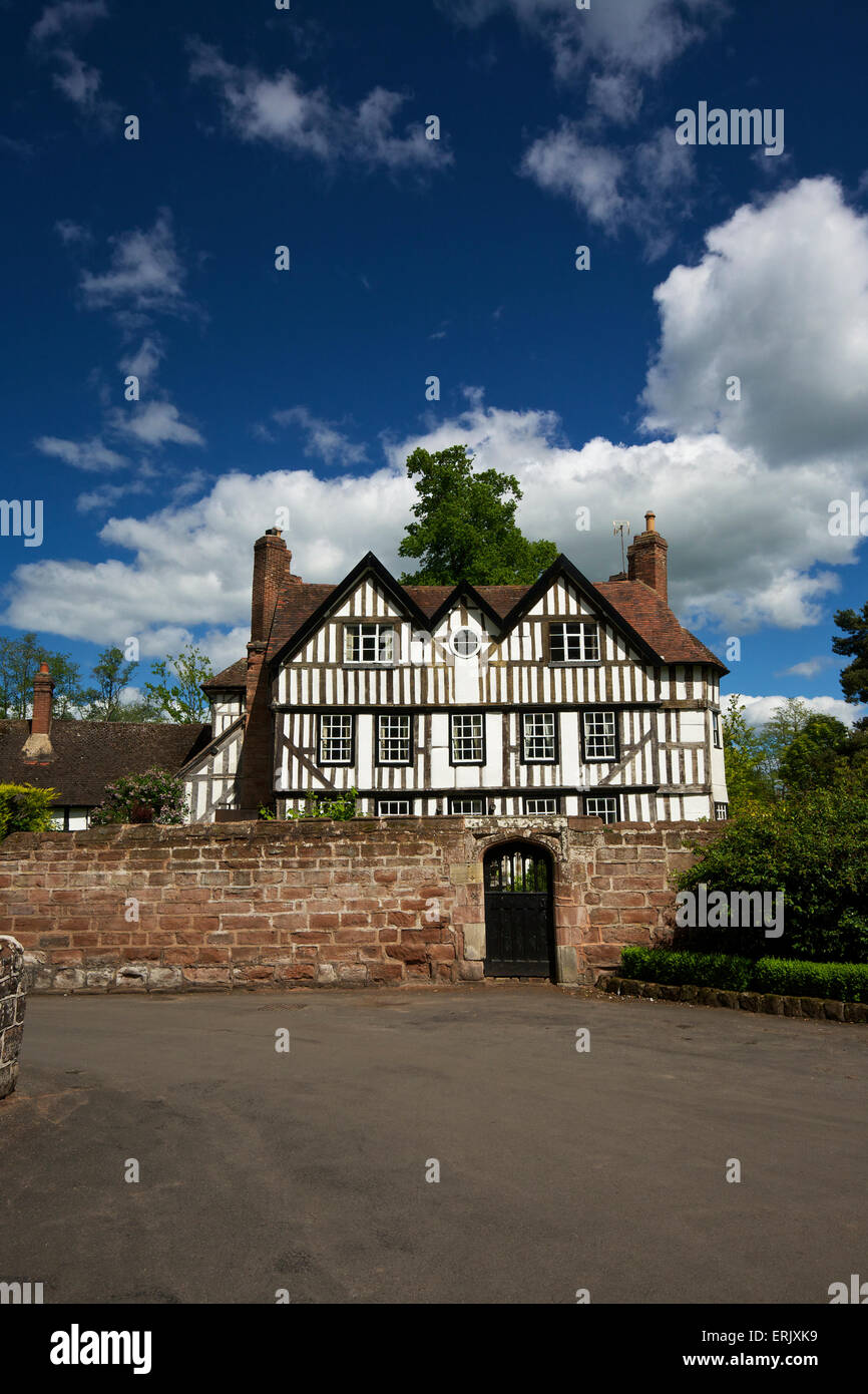 Worfield hi-res stock photography and images - Alamy