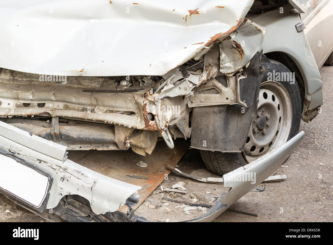 Single stationary silver car after a collision Stock Photo - Alamy