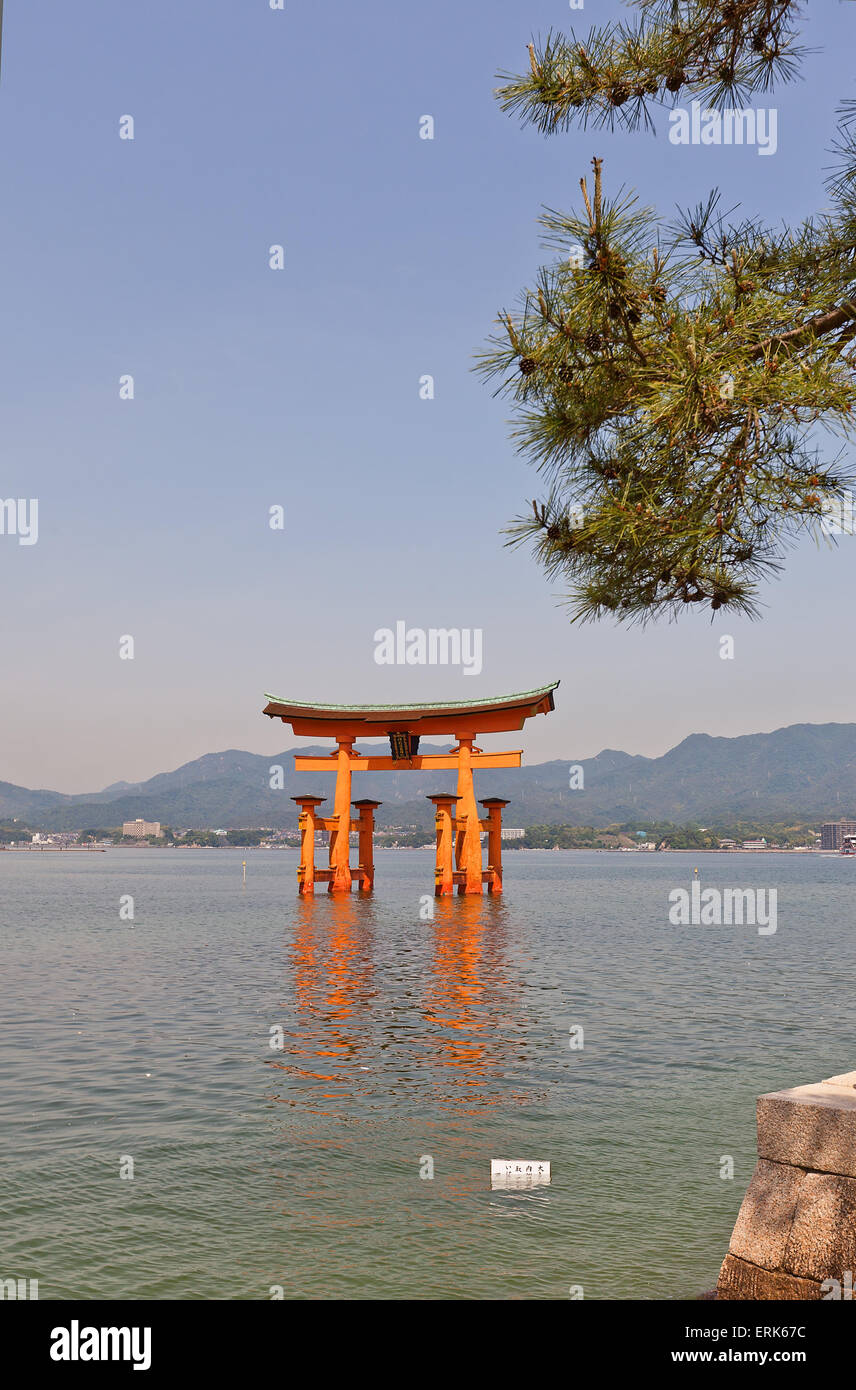 World famous floating torii gate of Itsukushima Shinto Shrine, Miyajima ...