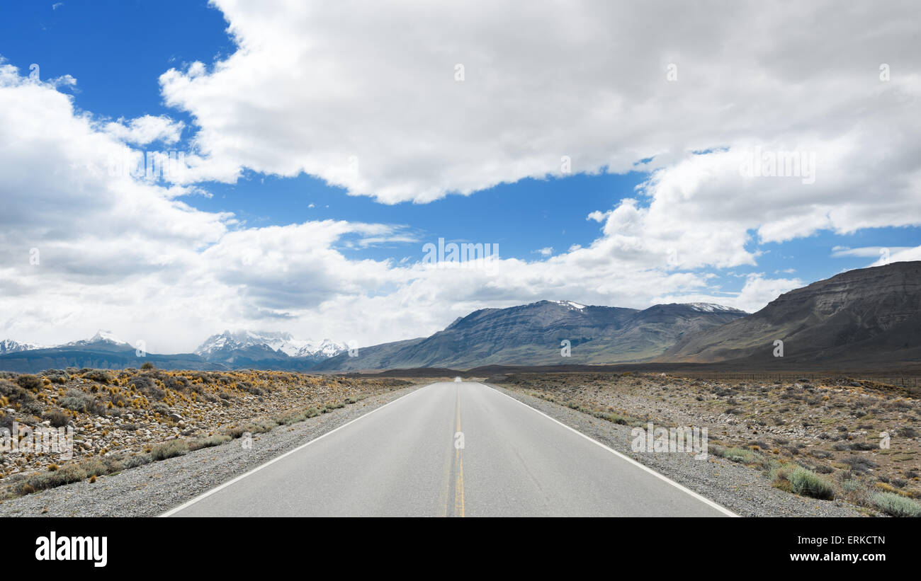 La Ruta 40 through Patagonia, Santa Cruz Province, Argentina Stock ...