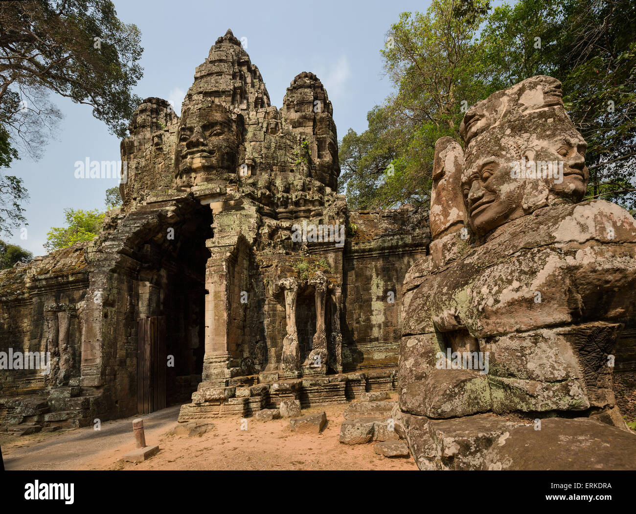 Victory gate, east side of Angkor Thom, Avalokiteśvara face tower ...