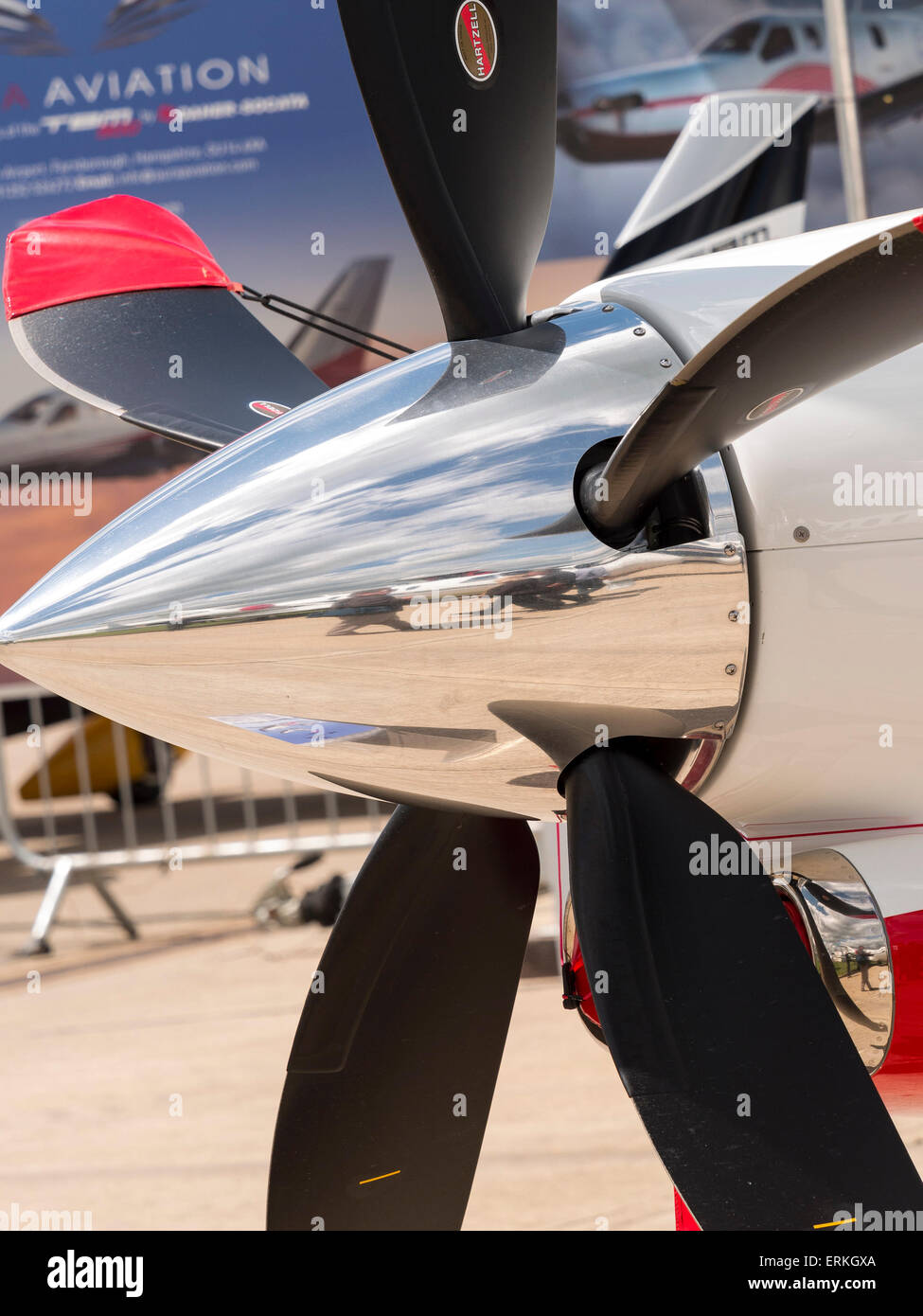 Executive aircraft hi-res stock photography and images - Alamy