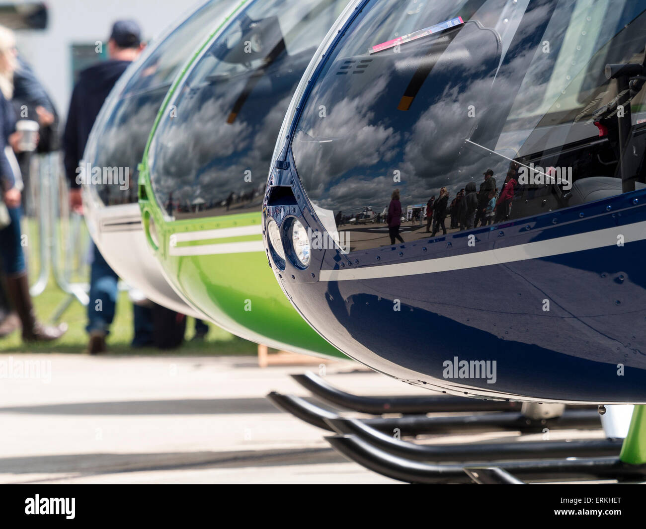 Helicopter windscreen hi-res stock photography and images - Alamy