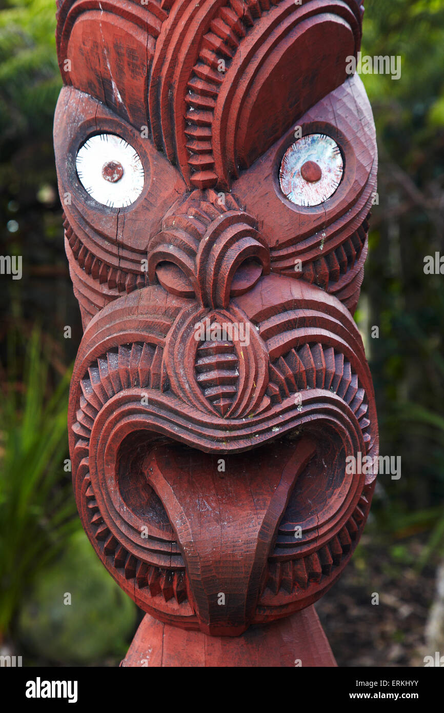 Maori Carving, Te Parapara Garden, Hamilton Gardens, Hamilton, Waikato ...