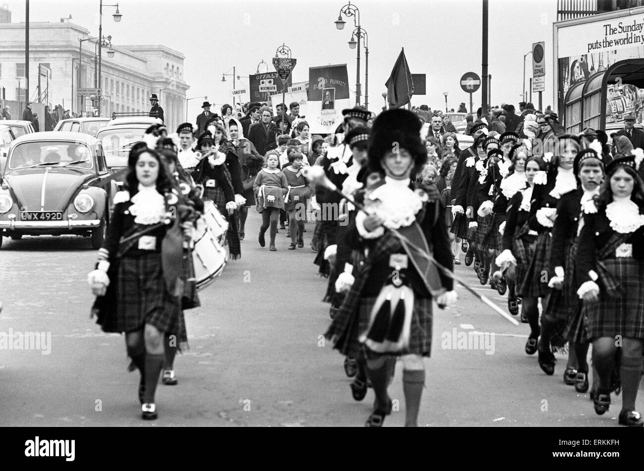 St Patrick's Day March, Birmingham, 16th March 1969 Stock Photo - Alamy