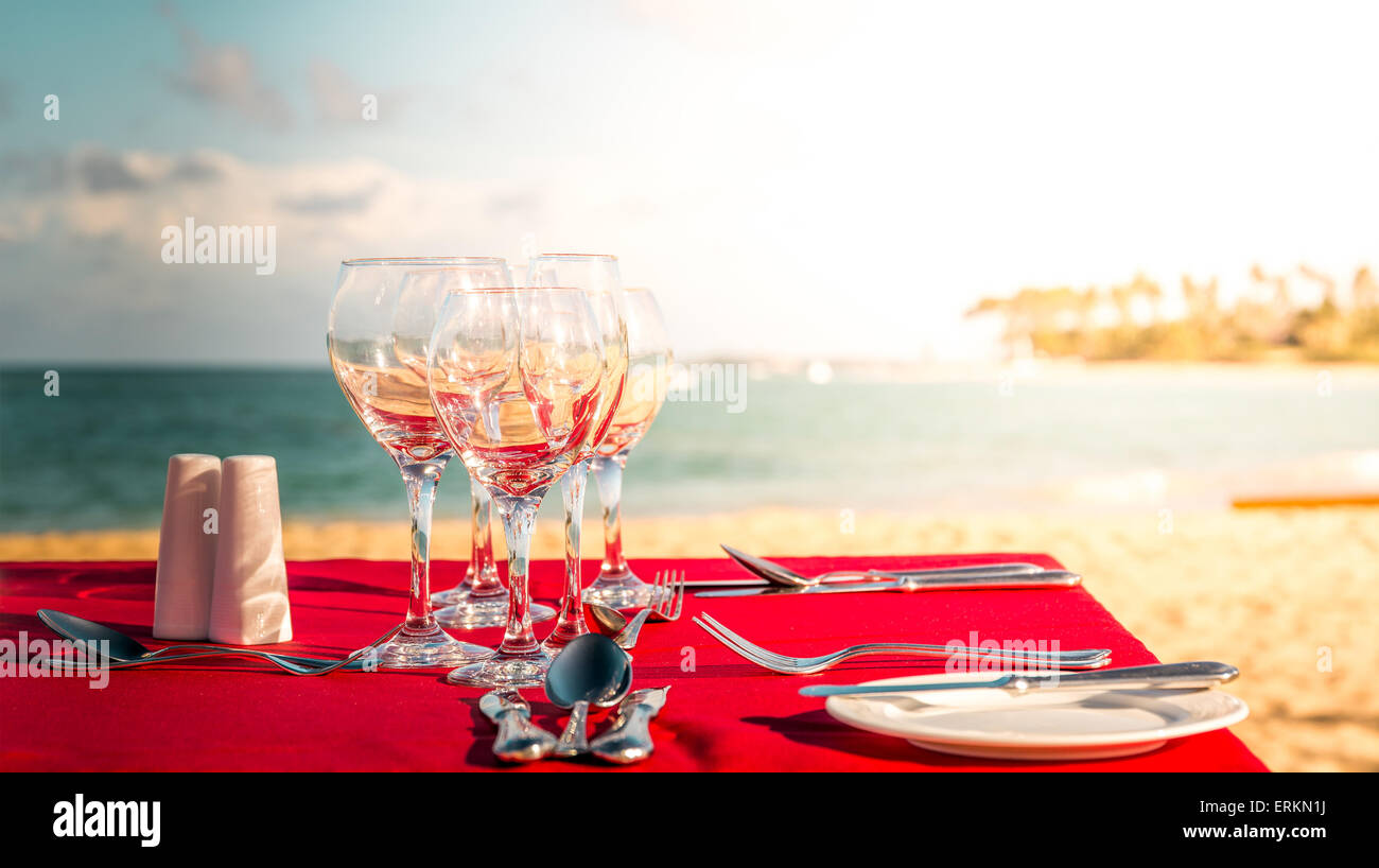 Party table on caribbean beach in Dominican Republic Stock Photo - Alamy