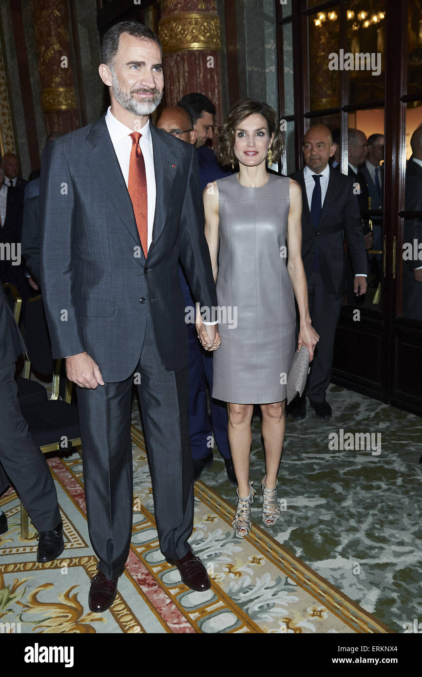 Paris, France. 4th June, 2015. King Felipe VI of Spain and Queen ...