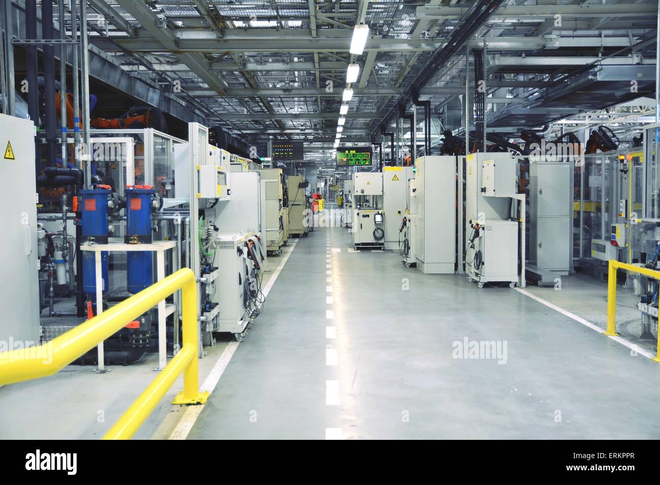 Manufacturing plant hi-res stock photography and images - Alamy