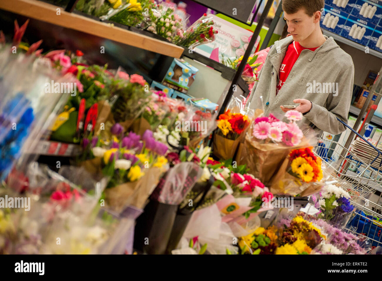 Tesco extra florists @ Serpentine Green Shopping Centre, Peterborough ...