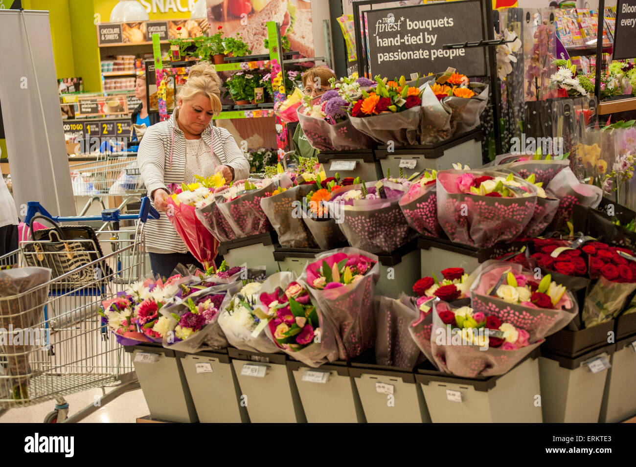 Tesco extra florists @ Serpentine Green Shopping Centre, Peterborough ...