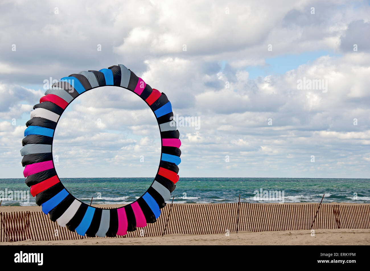 Round kite on a windy beach of Lake Michigan Stock Photo - Alamy