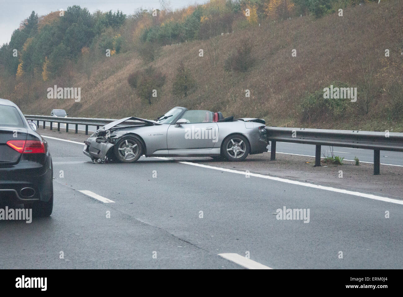 An car accident on the M3 motorway Stock Photo - Alamy