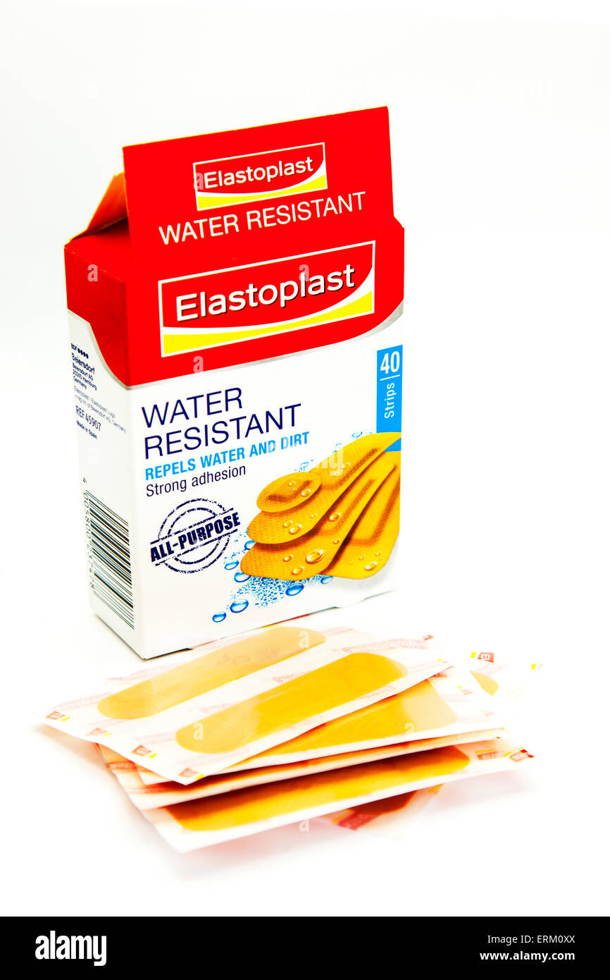 First aid box plaster hi-res stock photography and images - Alamy