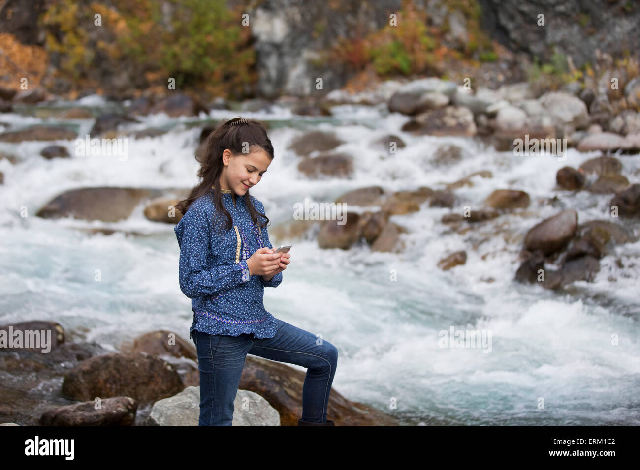 Inupiat girl hi-res stock photography and images - Alamy