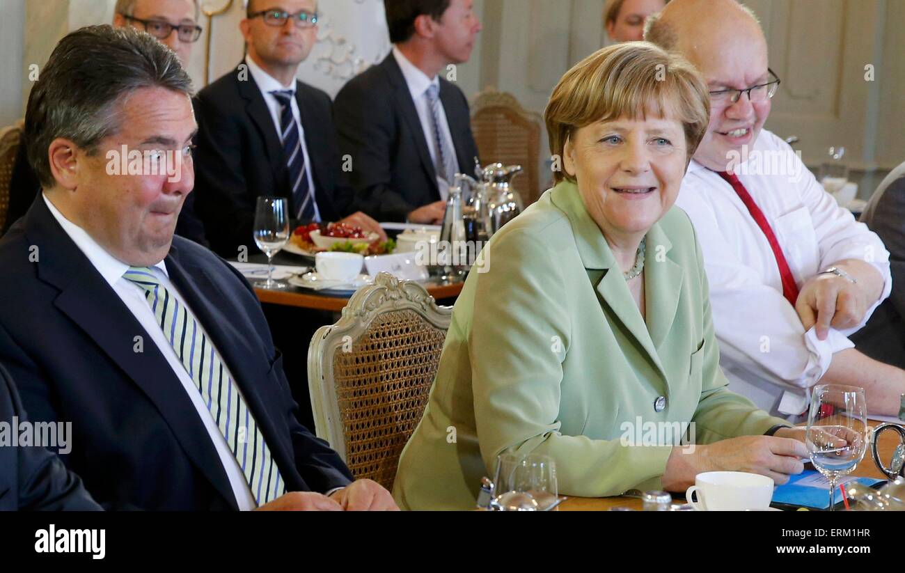 German economy minister peter altmeier hi-res stock photography and ...
