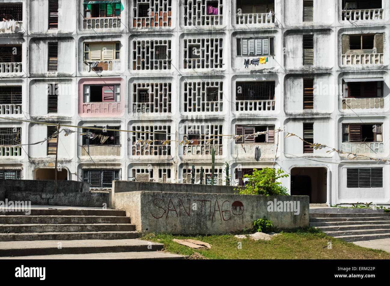 Large apartment block hi-res stock photography and images - Alamy