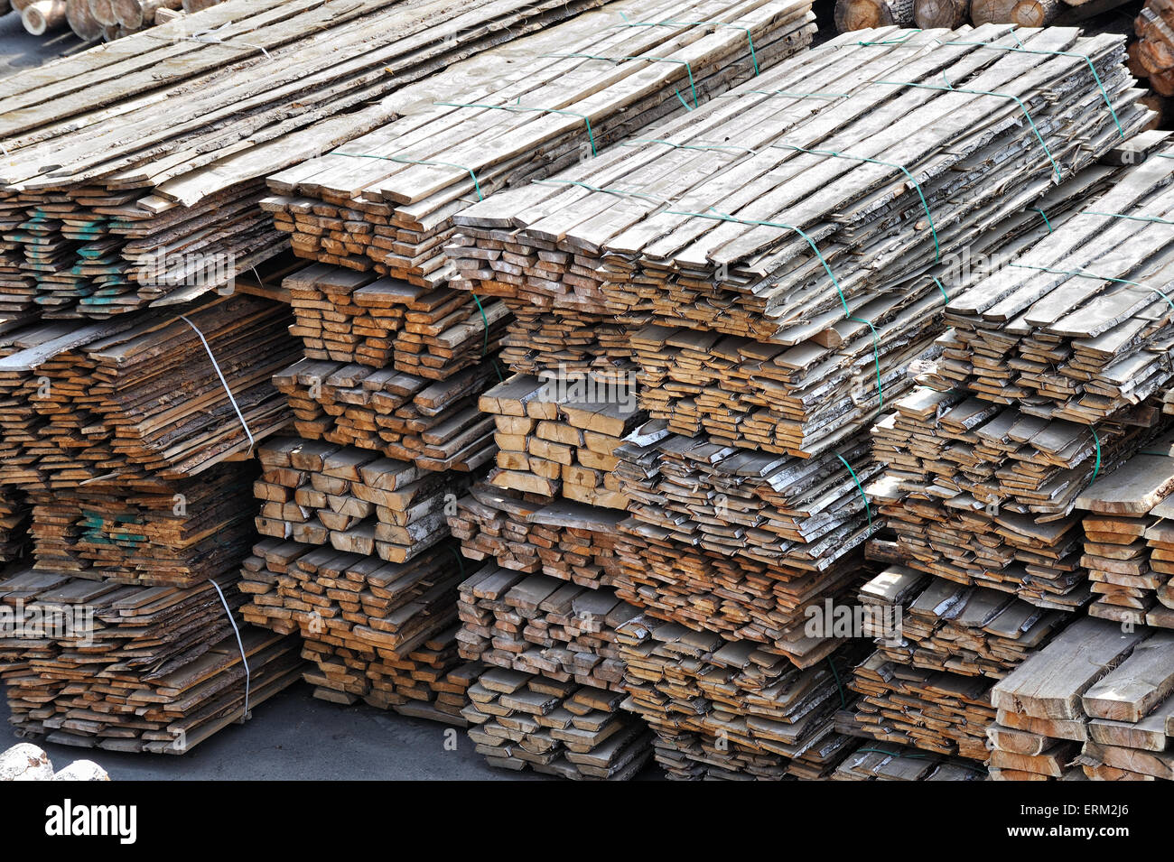 Timber wood planks joist hi-res stock photography and images - Alamy