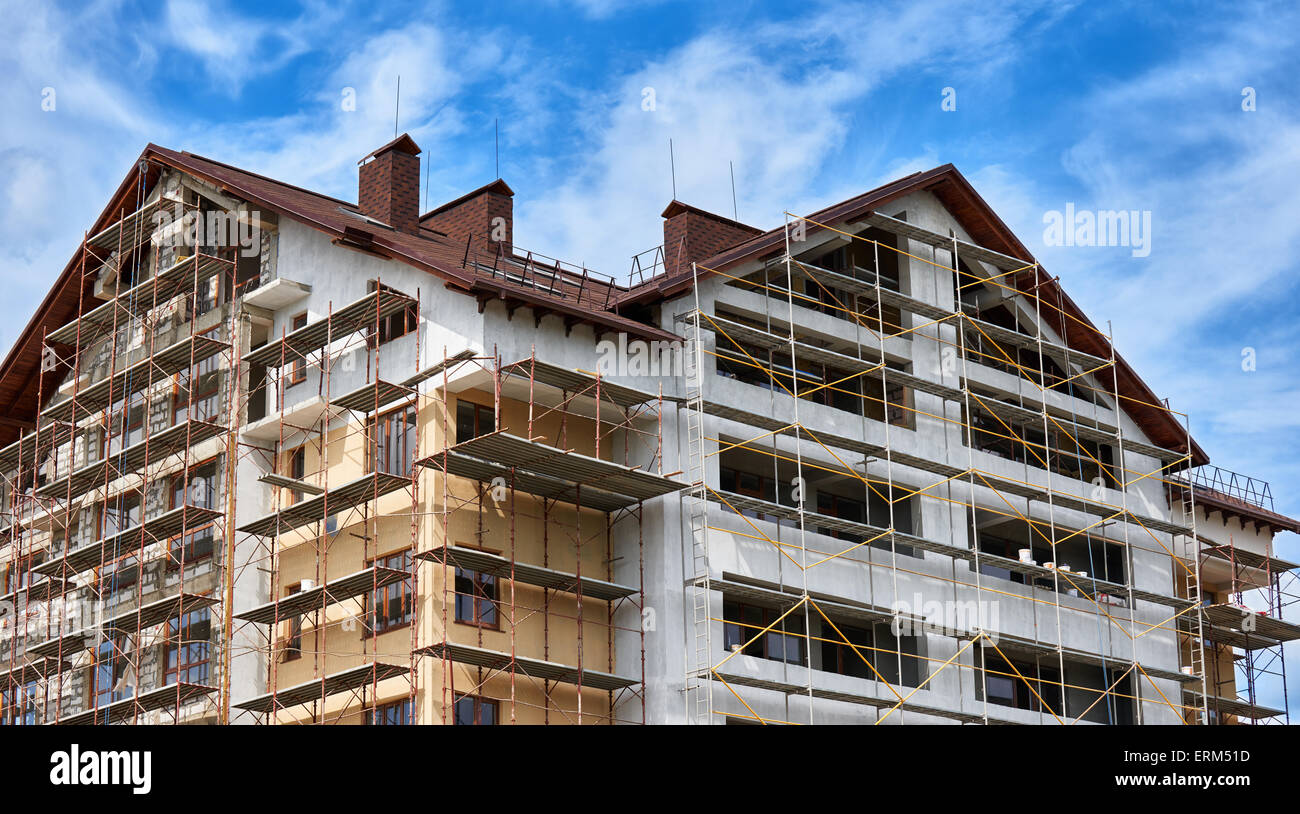 new home and roof construction Stock Photo - Alamy