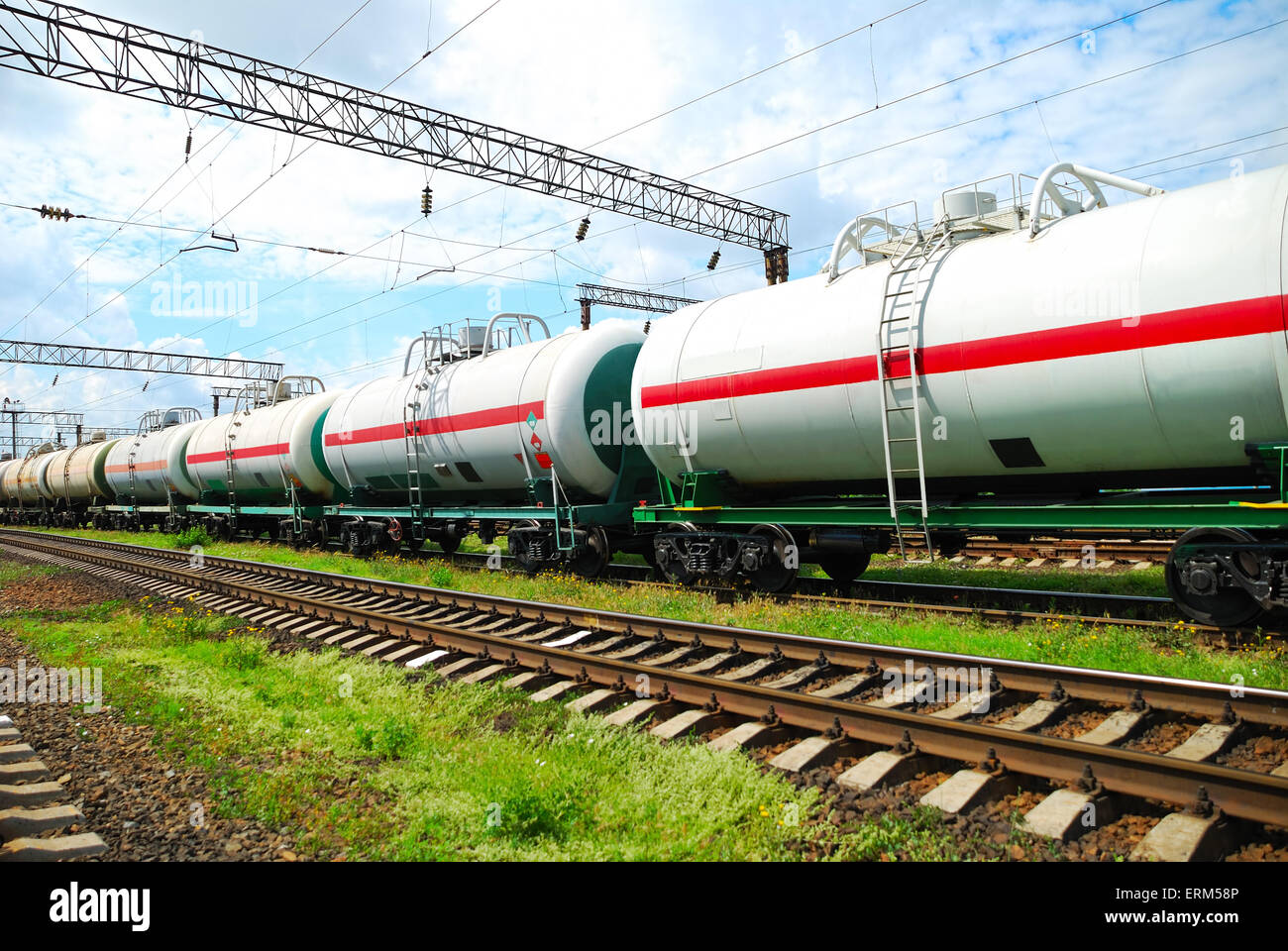 Set of tanks with oil and fuel transport by rail Stock Photo - Alamy