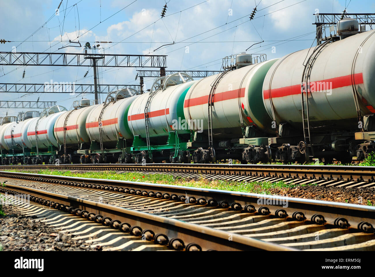 Oil barrel cars hi-res stock photography and images - Alamy