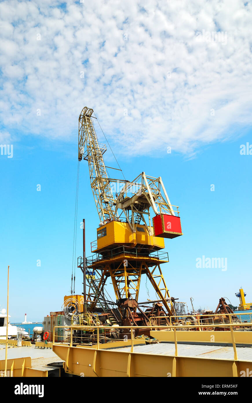 Sea platform with the crane for repair Stock Photo - Alamy