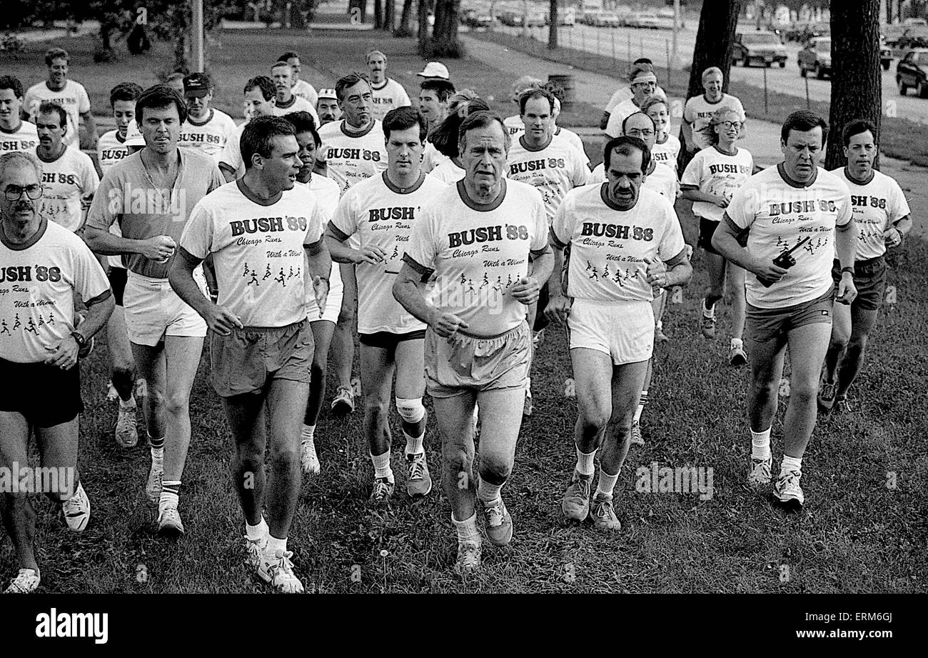 Chicago, Illinois 8-22-1988 Vice-President George H.W. Bush goes ...