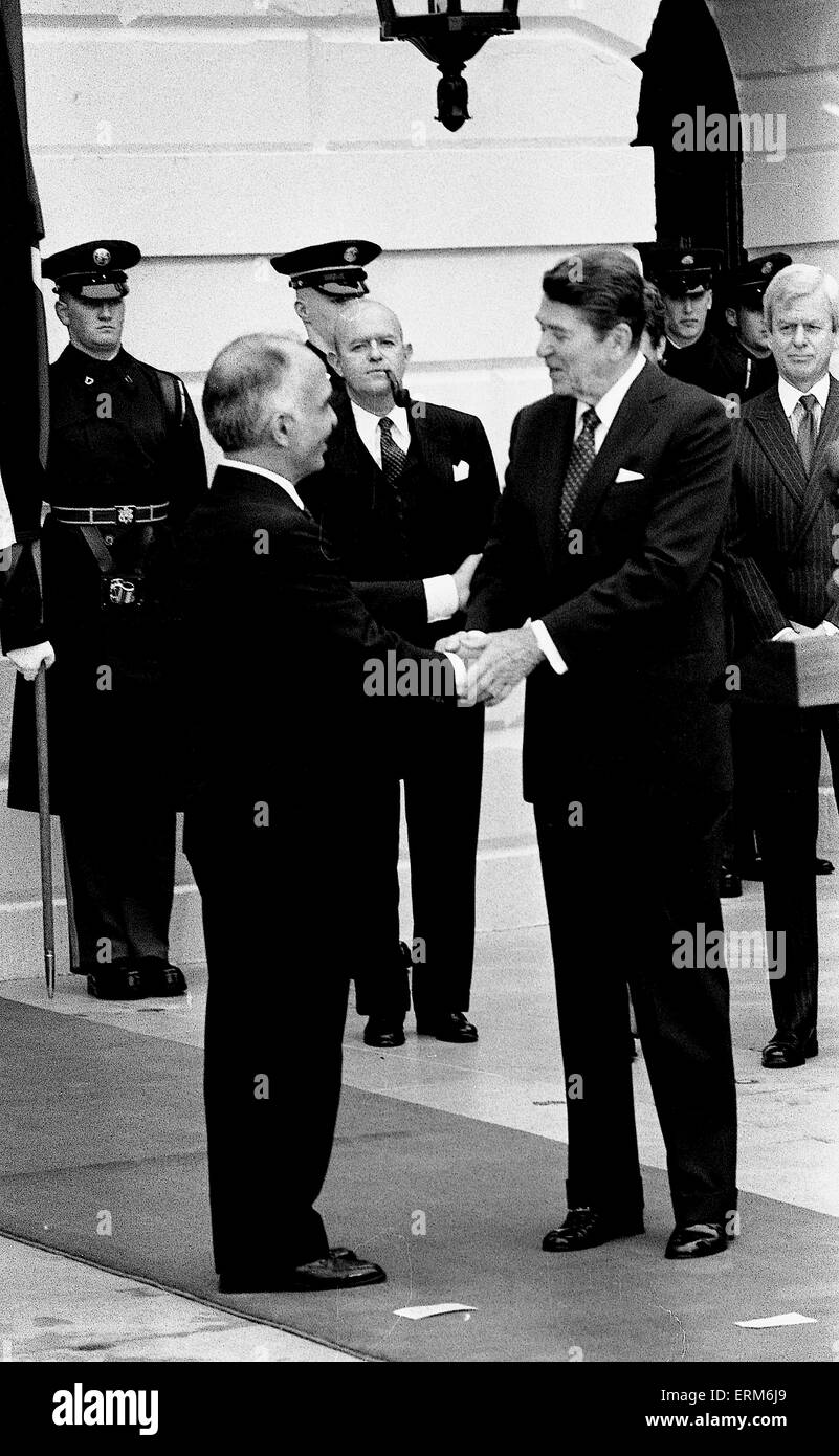 Washington, DC,.13th February 1984 President Ronald Reagan shakes hands ...