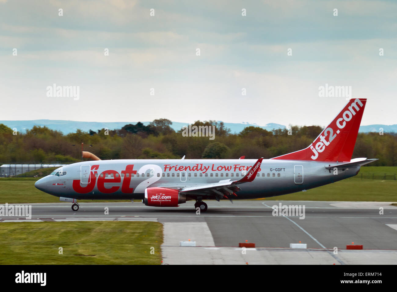 G-GDFT Jet2 Boeing 737-300 Jet 2 airliner Manchester Airport taken ...